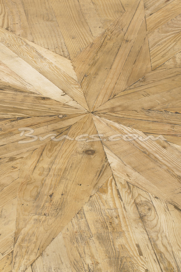 DINING TABLES: HIMALAYA L PINE 150 DIAM. DINING TABLE