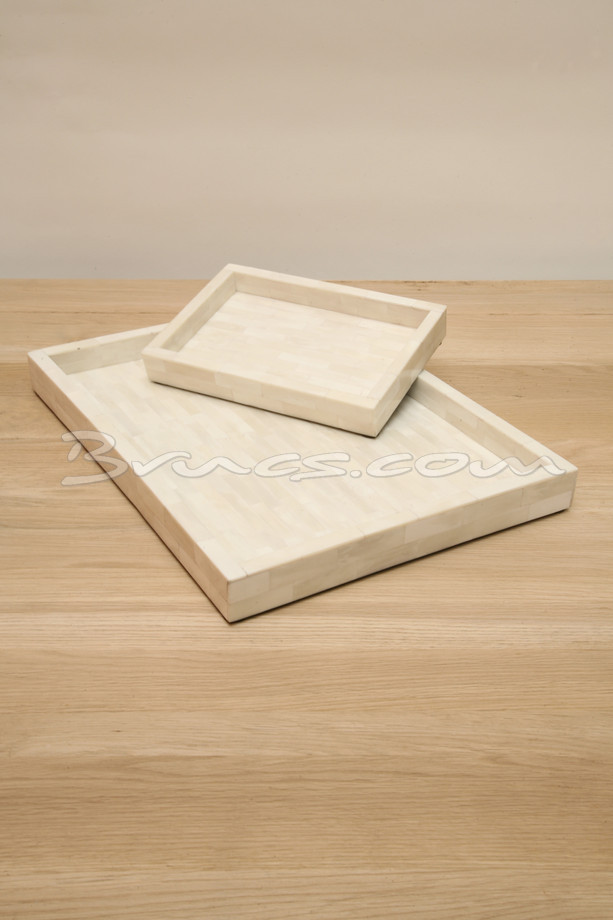 TRAYS & CAKE STAND/PEDESTAL: LARGE RECTANGULAR WHITE BONE TRAY