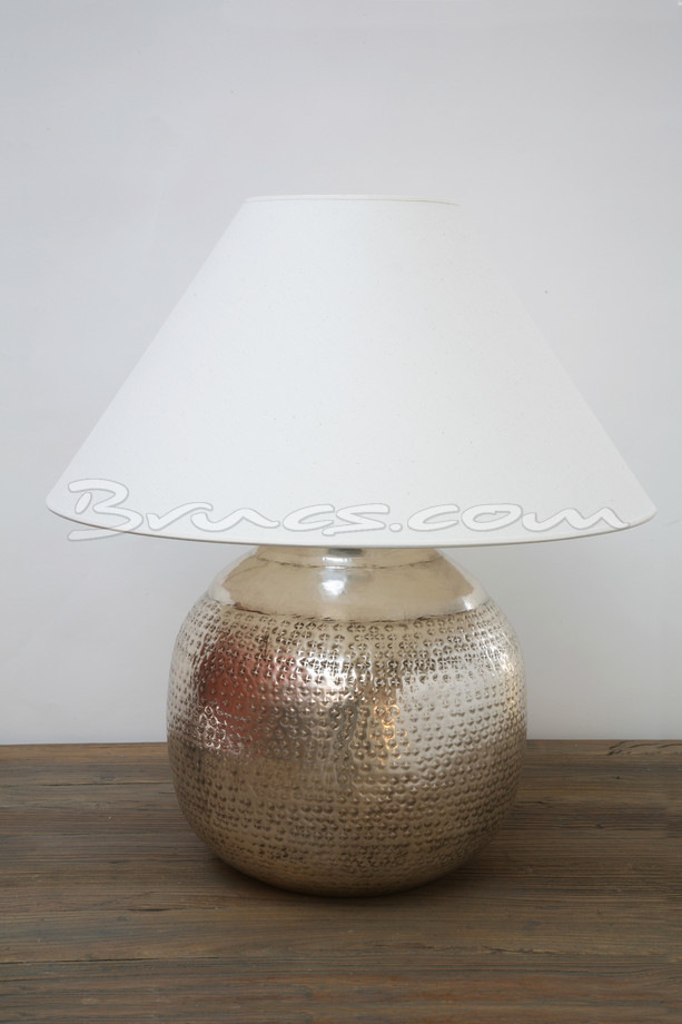 DESK LAMPS: BRASS LAMP WITHOUT SHADE